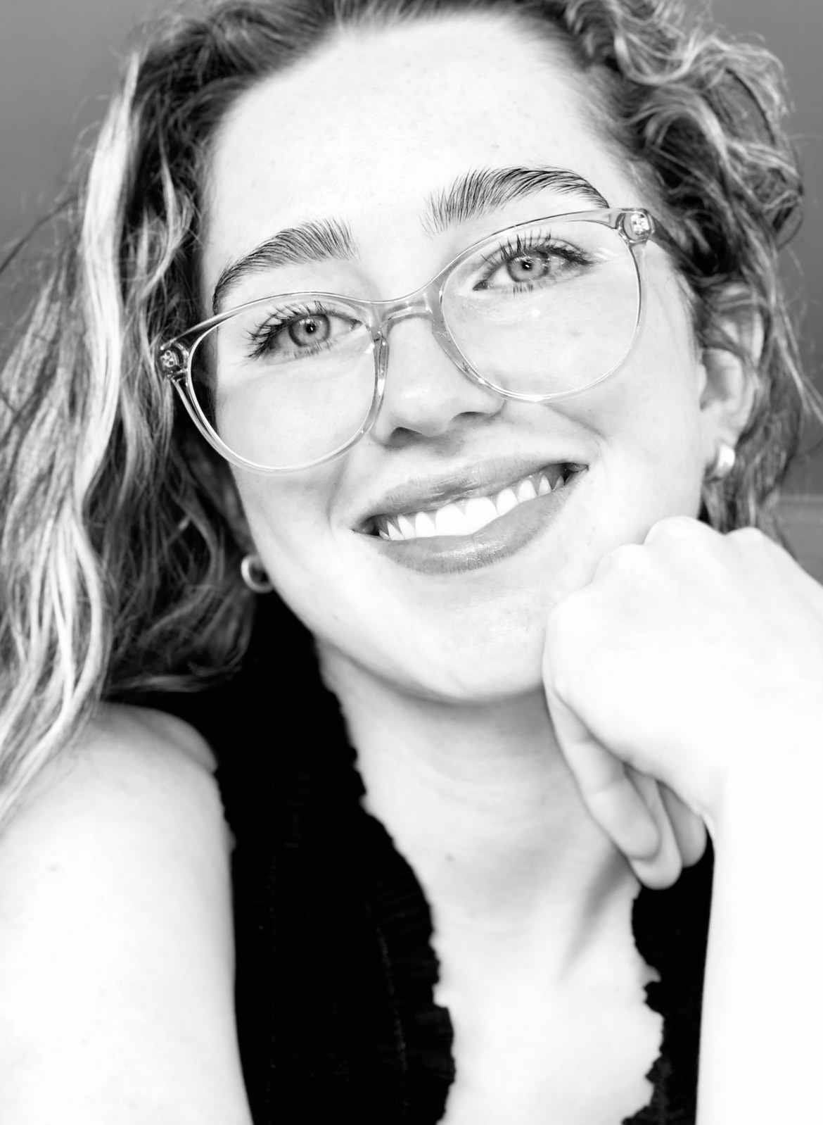 Isabella Shackcloth (2020) Law Student and Radio Producer - The Friends ...